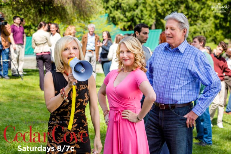 Part Three: The Town of Cedar Cove - I've Scene It On Hallmark